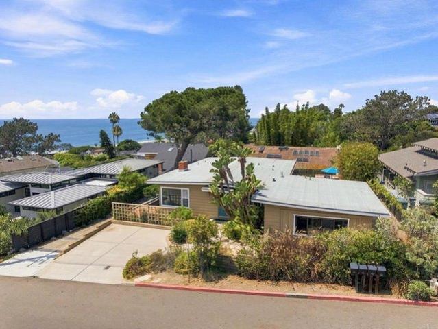 446 15th St, Del Mar, CA 92014