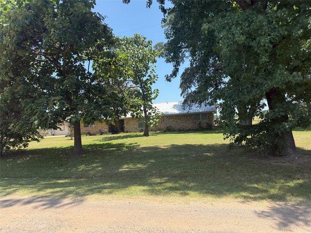 446 County Road 1605, Ravenna, TX 75476