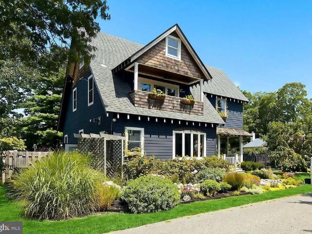 446 Cape Breton Court