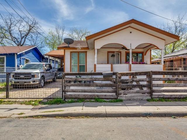 446 Blue Bonnet St, San Antonio, TX 78202
