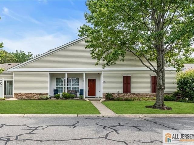 446 Bluebird Dr Unit 446, Monroe, NJ 08831