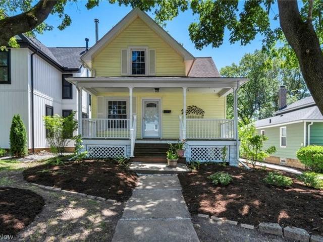 446 E Washington St, Medina, OH 44256