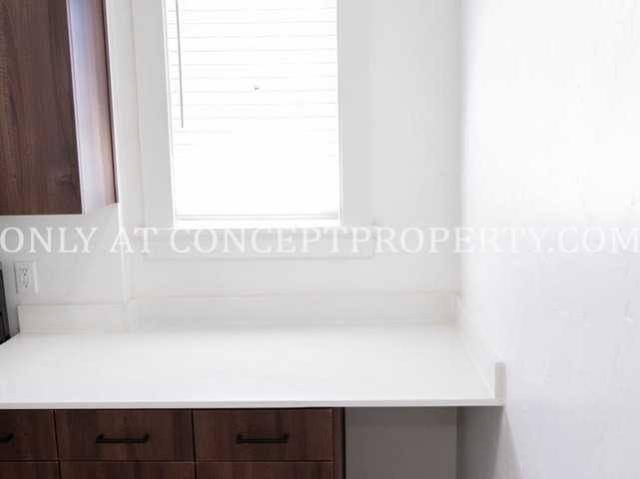 446 East 300 South Broadway Studio Apartment for Rent at 446 E 300 S, Salt Lake City, UT 84111 Central City