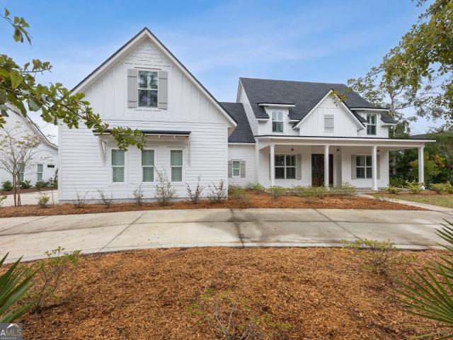 446 Fairways Edge Drive
