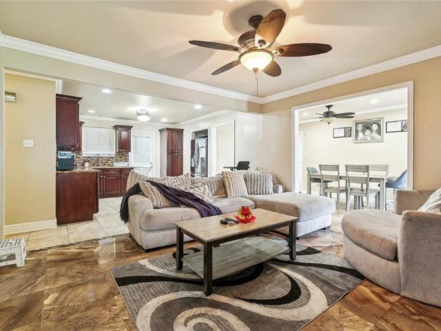 446 Homewood Place
