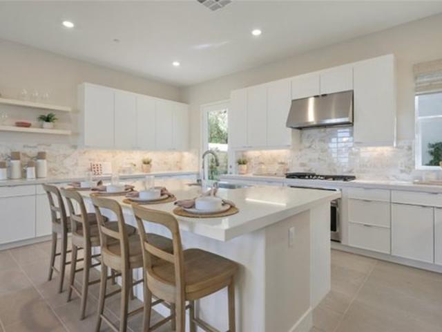 446 Loon, Irvine, CA 92618