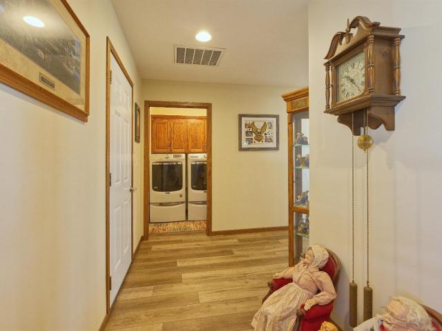 446 Lake Trail