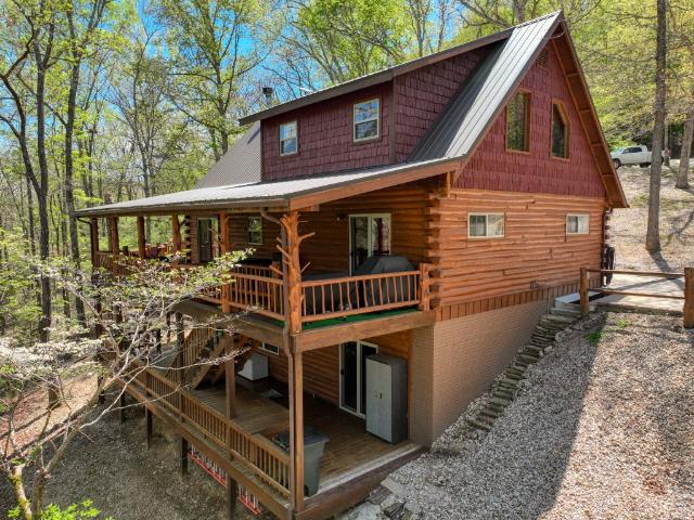 446 Lakeside Road