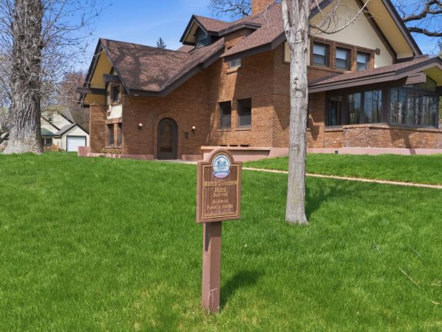 446 Main St S, Hutchinson, MN 55350 | MLS #7019