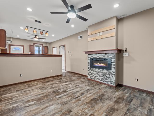 446 N 28th St, Unit 448