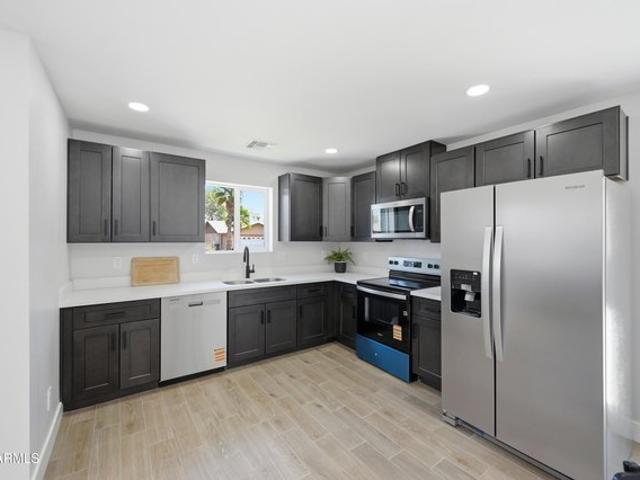 446 S Pioneer, Mesa, AZ 85204