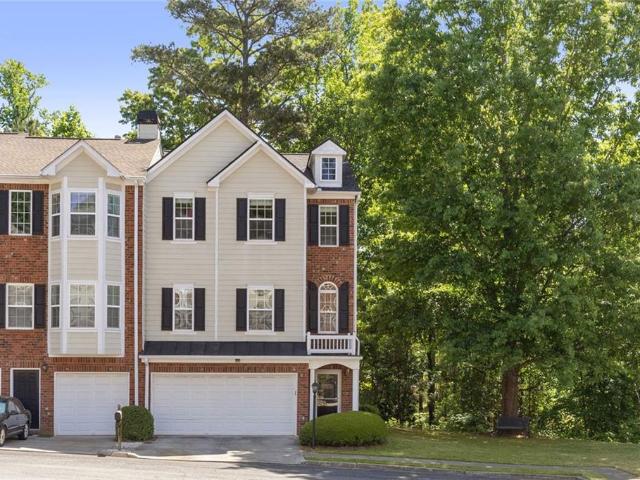 446 Sandtrap Lane