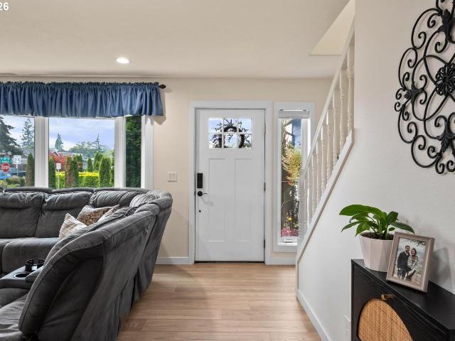 446 se 68th ave