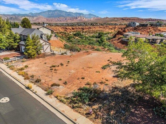 446 Quail Ridge Dr, Washington, UT 84780
