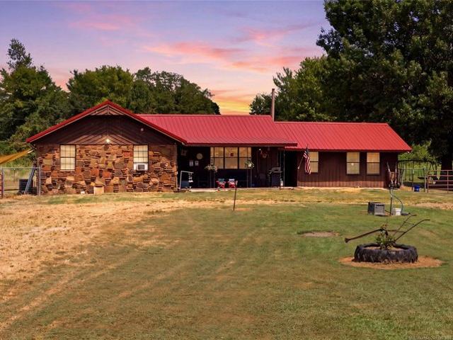 447403 E 1058 Rd, Vian, OK 74962
