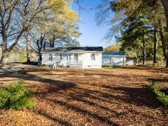 4474 Autryville Rd, Autryville, NC 28318