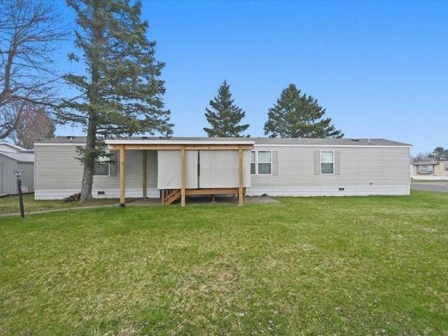 4474 Birchwood Dr, Hermantown, MN 55811