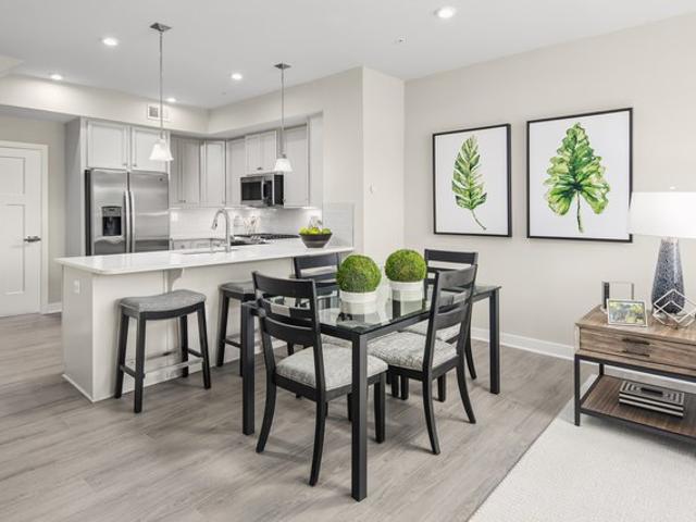 4474 Denim Ln, Woodbridge, VA 22193