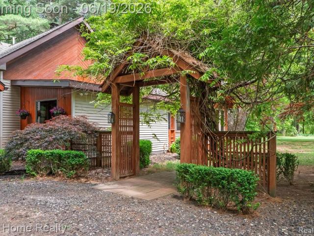 4474 Five Lakes Road