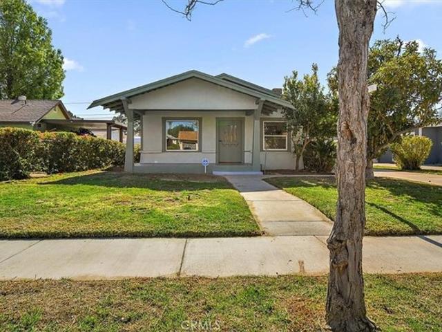 4474 Highland Pl, Riverside, CA 92506