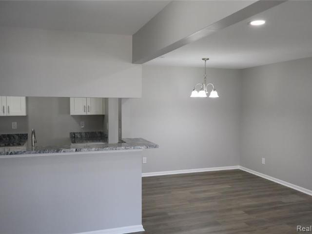 44755 Marigold Drive