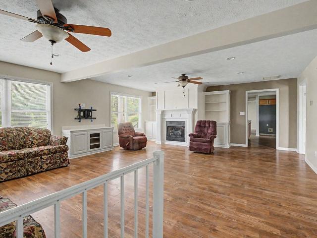 4475 Butler Rd