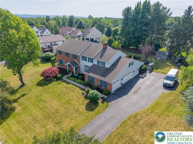4475 Beechwood Lane