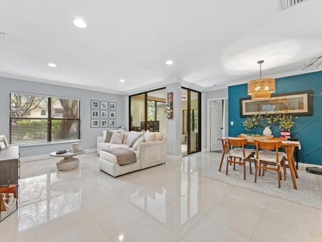 4475 Carambola Cir S Unit 27328, Coconut Creek, FL 33066