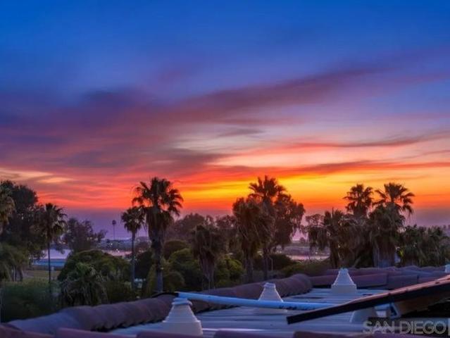 4477 Mentone St Unit 105, San Diego, CA 92107