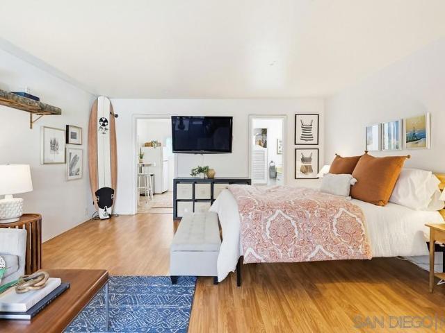 4477 Mentone Street Unit 105