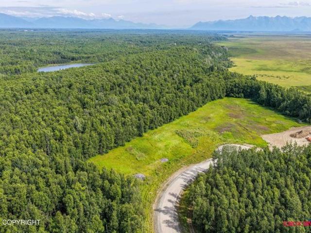 4477 W Sedlar Cir, Wasilla, AK 99623