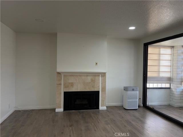 4477 Wilshire Blvd #104