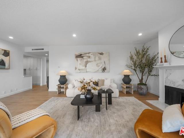 4477 Wilshire Blvd Apt 308, Los Angeles, CA 90010
