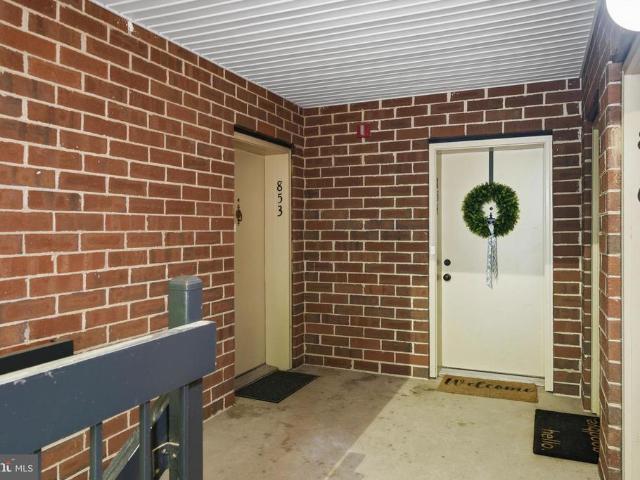 44792 Locust Ridge Court # 854