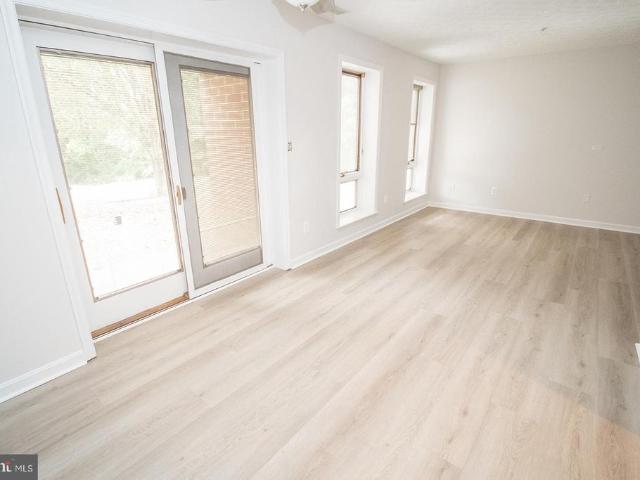 44792 Locust Ridge Court # 850