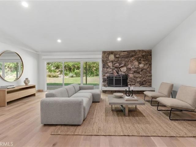 4479 Azalia Dr, Tarzana, CA 91356 | MLS #SR26100