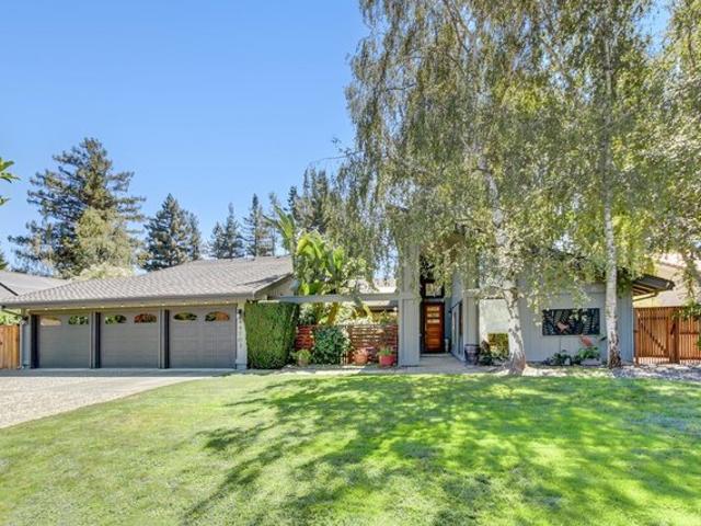 44703 S El Macero Dr, El Macero, CA 95618