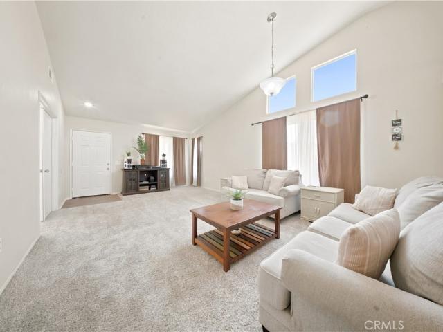 44701 Sandhurst