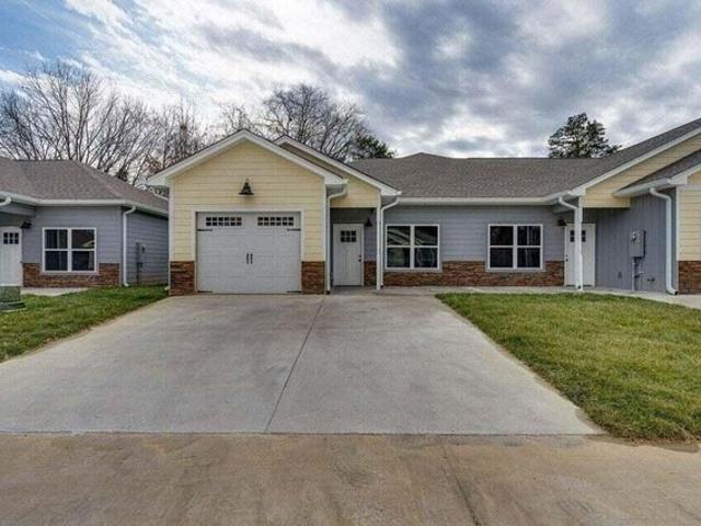 4470 Keith St NW, Cleveland, TN 37312