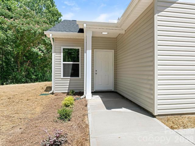 4470 Kingsbury Drive