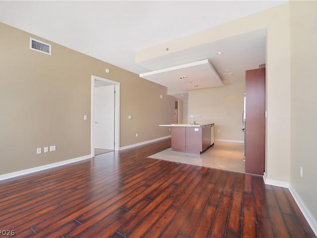 4471 Dean Martin Drive 1404