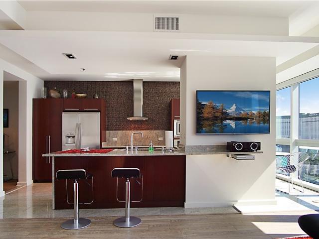 4471 Dean Martin Drive 1807