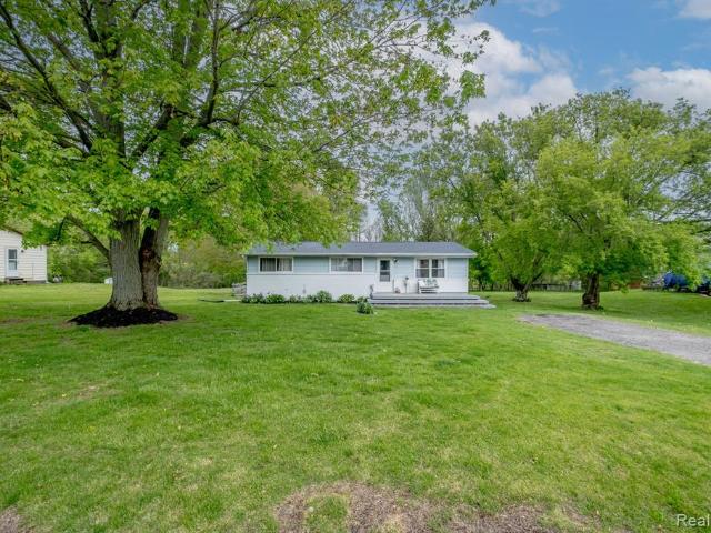 4471 huckleberry circle