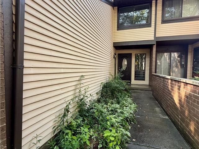 4471 Habersham Lane S 186
