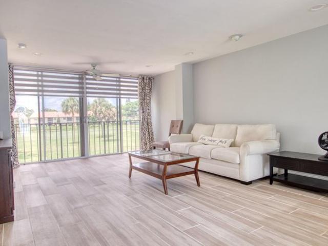 4471 Luxemburg Ct Apt 206, Lake Worth, FL 33467