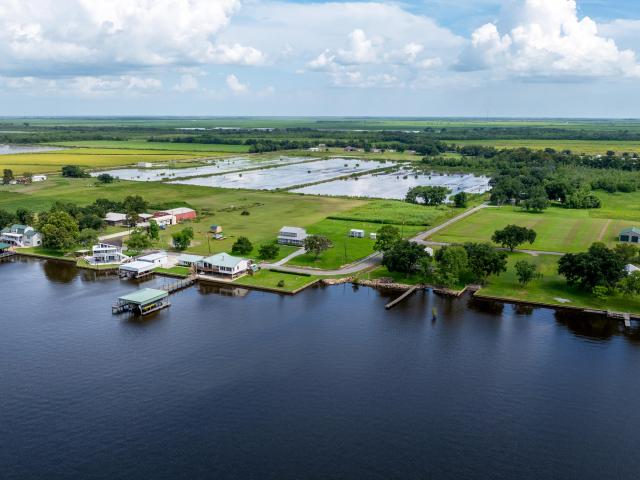 44725 Lakeside Rd, Gueydan, LA 70542 | MLS #RA24007 | Compass