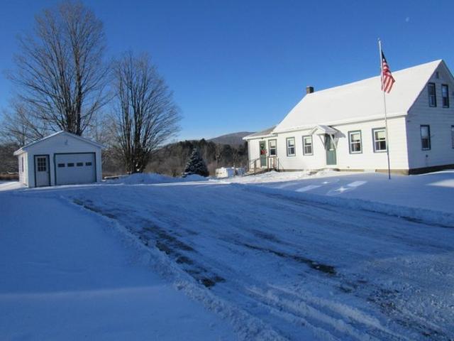 4472 Route 14 N, Irasburg, VT 05845