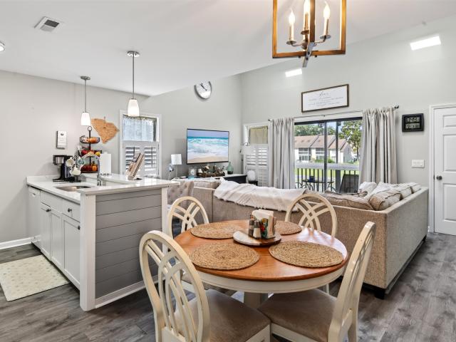 4473 Little River Inn Ln. 1105