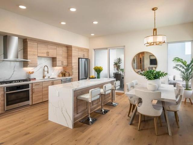 4473 30th St Unit 504, San Diego, CA 92116