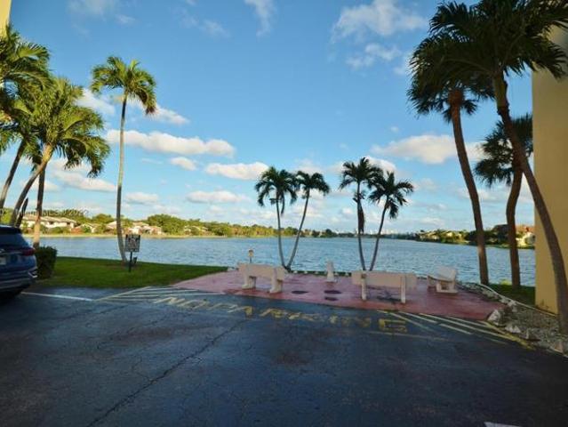 447 195th St NE #115, Miami, FL 33179